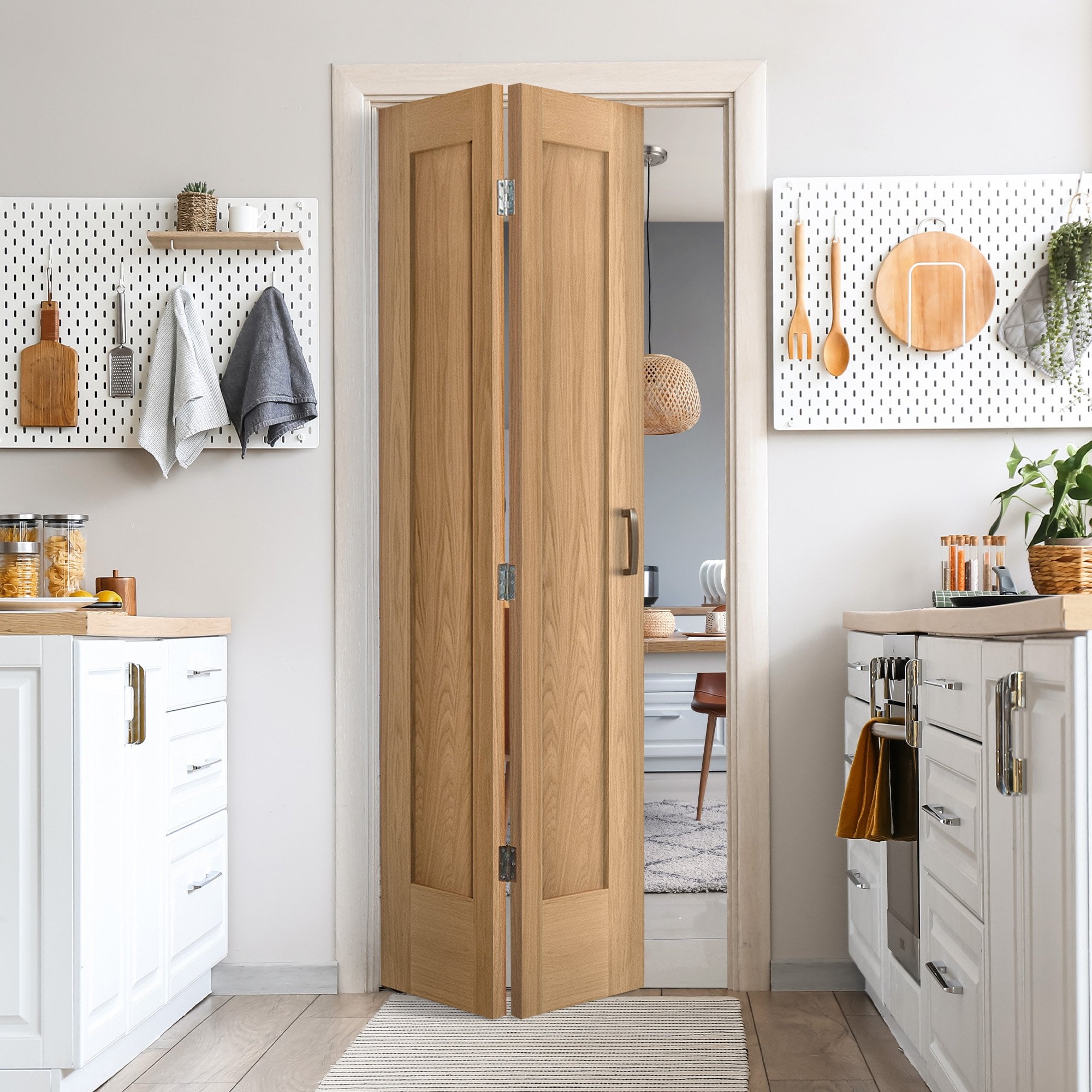 Trade Bifold Doors | Bifolding Doors from Leader Trade